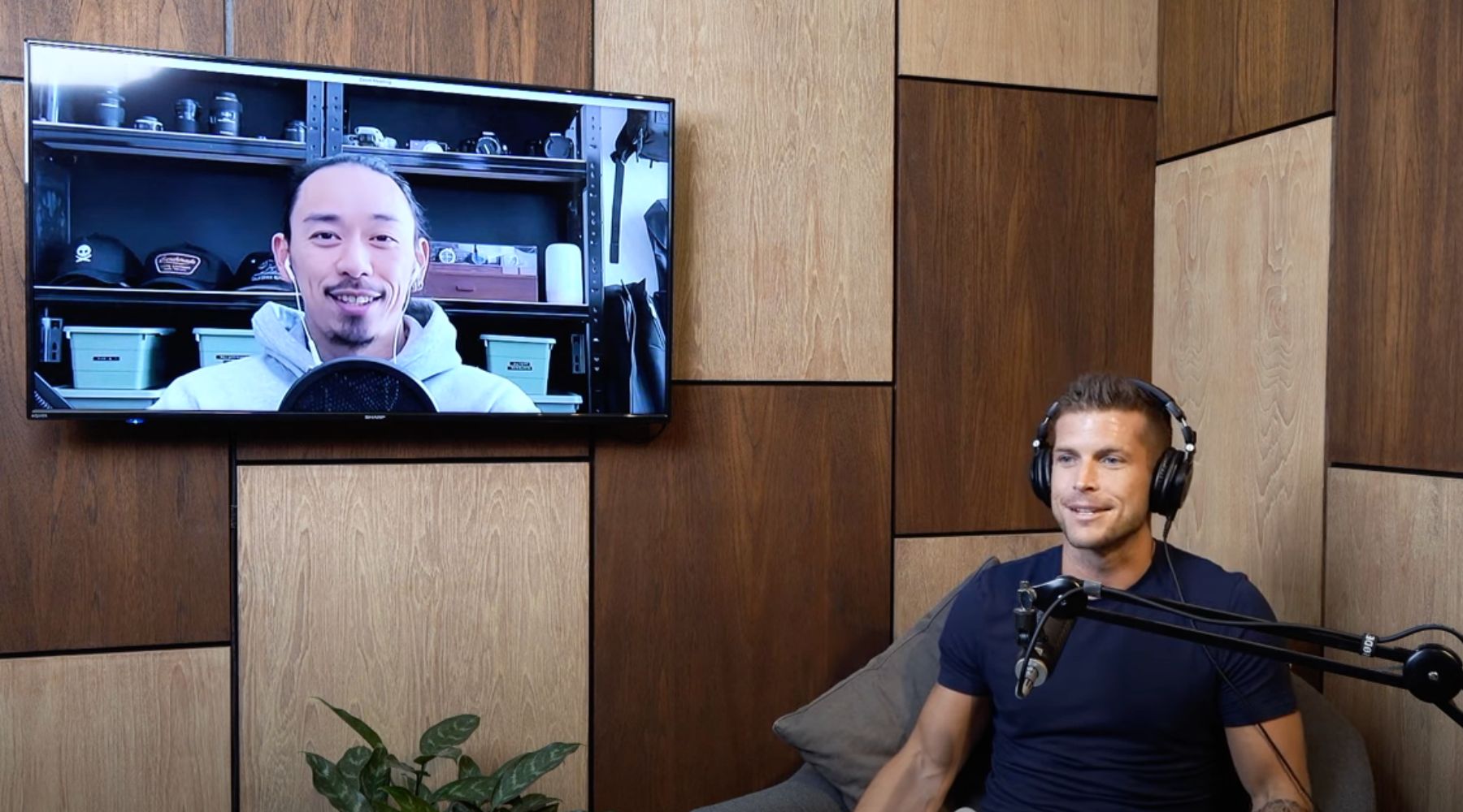 Unraveling the Journey of Raven the Pirate: A Pioneer in EDC Photograp ...